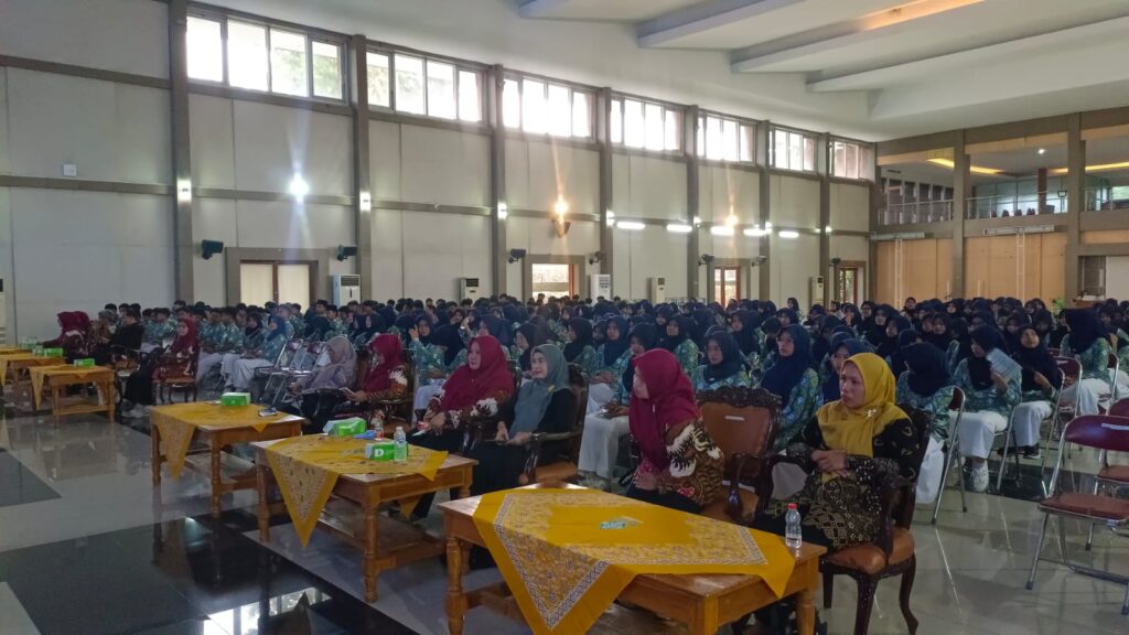 Implementasi PBM Melalui Riset, 379 Siswa MAN Salatiga Kunjungi UIN ...